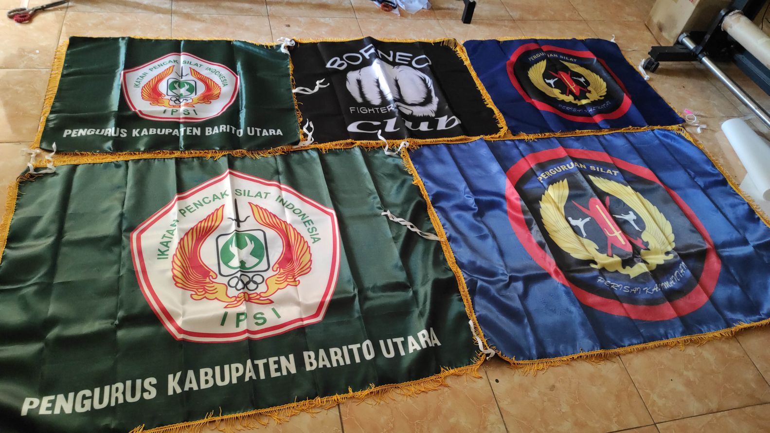 Vendor Cetak Bendera Printing Satuan | Jasa Bikin / Pembuatan Bendera ...